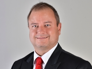Cut database costs | ITWeb