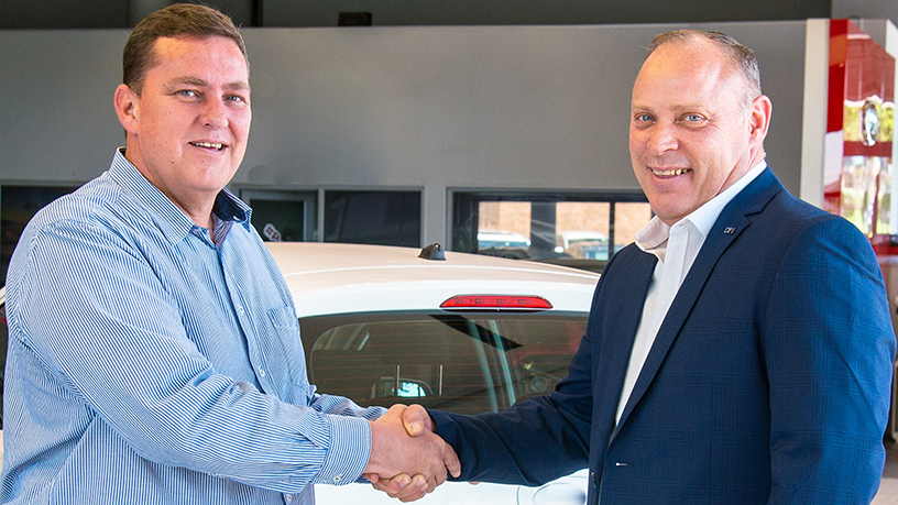 Local automotive tech provider inks global partnership deal | ITWeb