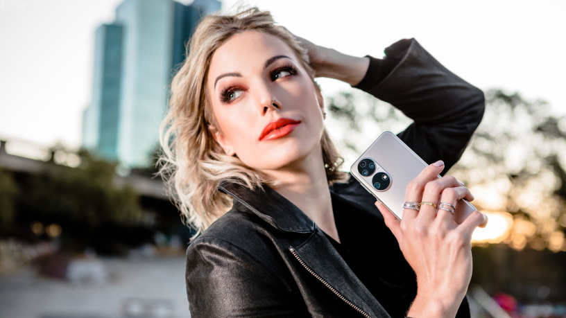 #CelebratingLegends with the new HUAWEI P50, now available for pre ...