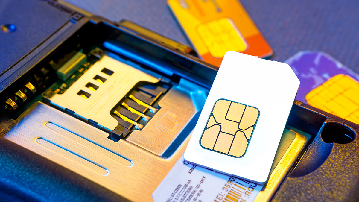 Telcos, civic body at odds over ‘non-RICA’d’ SIM cards | ITWeb