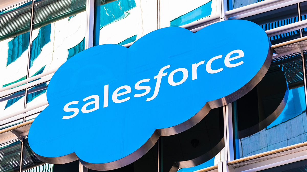 Salesforce to migrate 200 000 systems to Red Hat Enterprise Linux | ITWeb