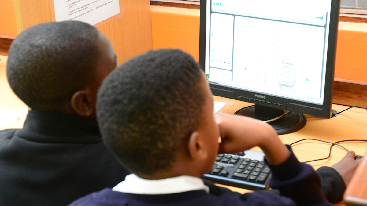 Cape Town libraries get tech, load-shedding buffers | ITWeb