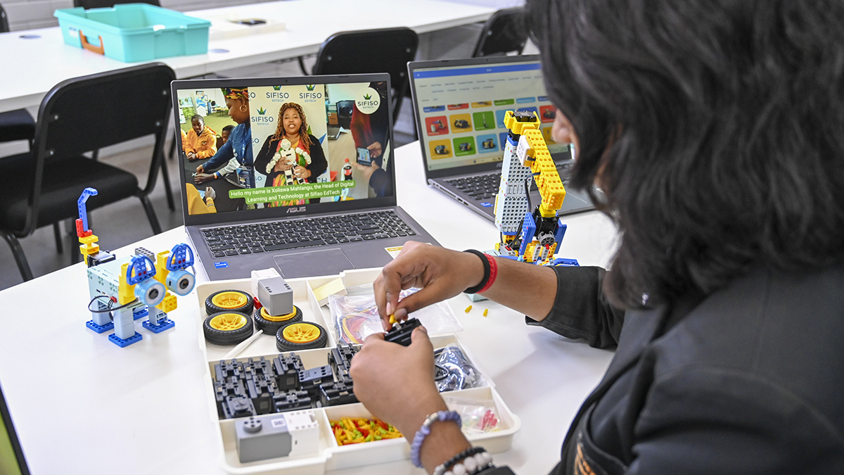Shoprite Foundation supports learners’ robotics aspirations | ITWeb
