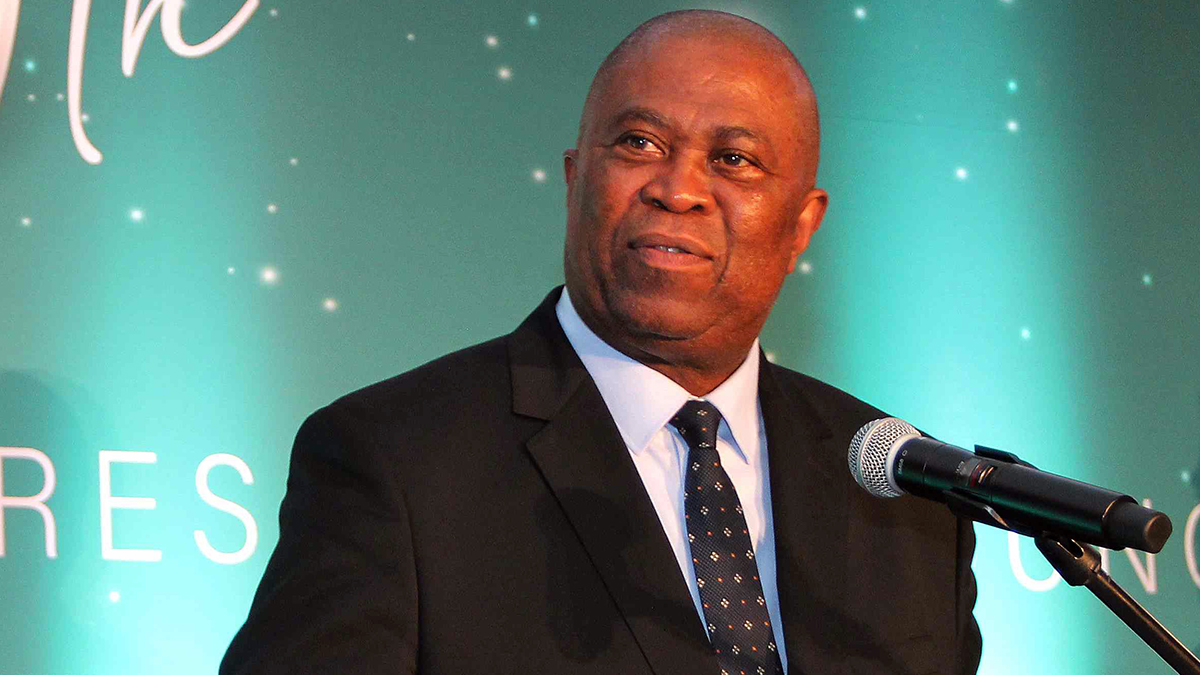 Top honour for science and innovation dept DG | ITWeb