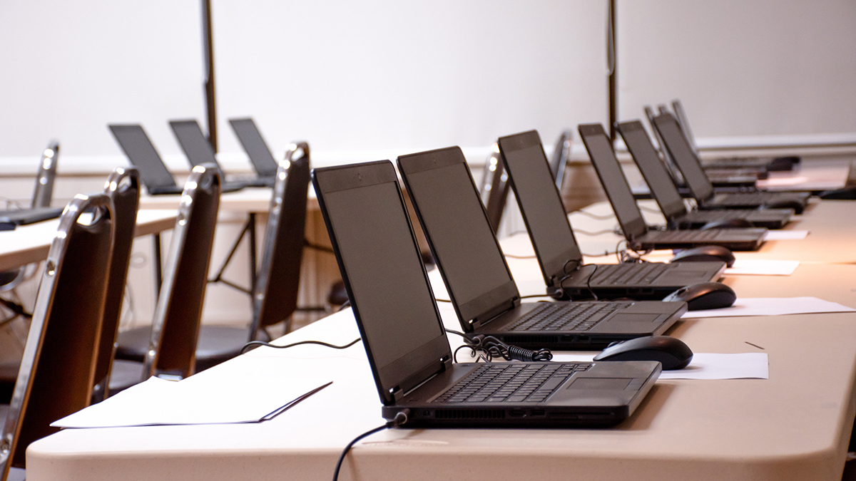 US-provoked tariff war threatens PC market recovery | ITWeb